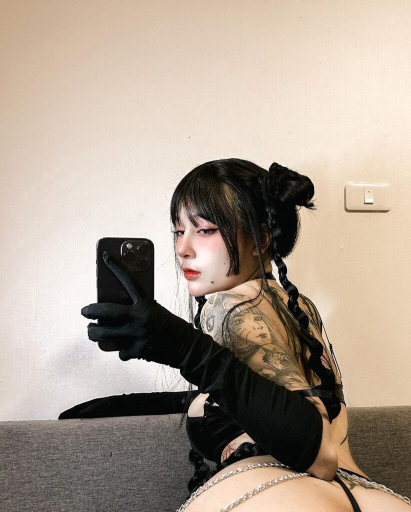 namii11455 สาวสวยสุดฮอตใน OnlyFans ที่กำลังเป็นที่โด่งดัง