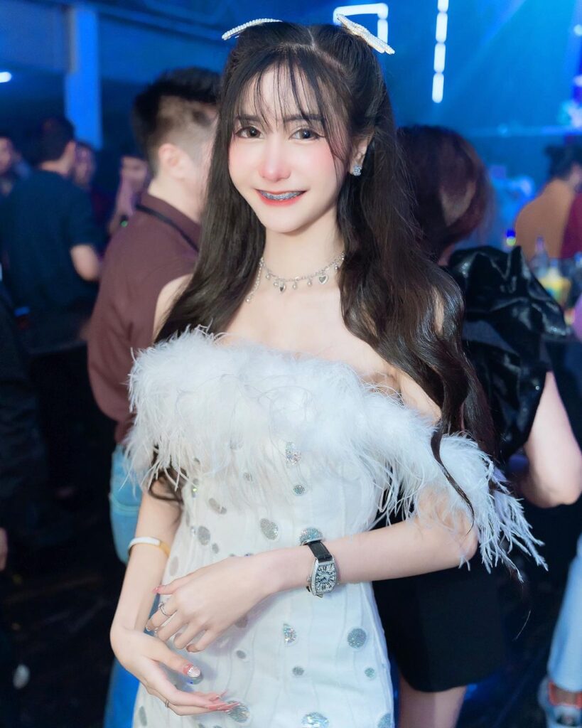 น้องสะมายด์หยี๋ สาวสวยน่ารัก หุ่นน่าโดดจัด น้องสุดฮอต OnlyFans