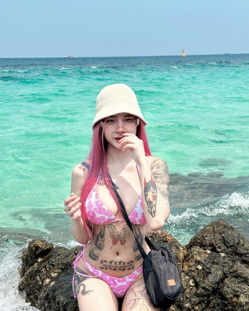 namii11455 สาวสวยสุดฮอตใน OnlyFans ที่กำลังเป็นที่โด่งดัง