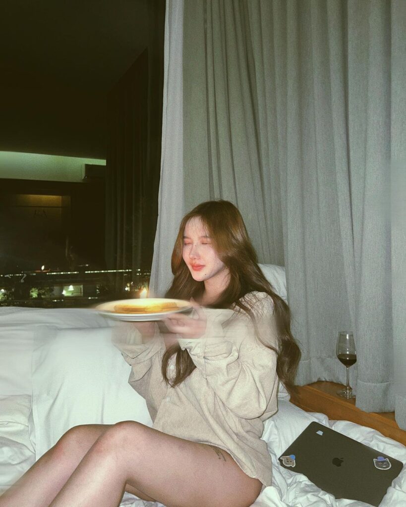 น้องบาร์บี้Kanya Bunloed OnlyFans สุดเซ็กซี่ น่ารัก สาวแว่นน่าโดนขย่ม