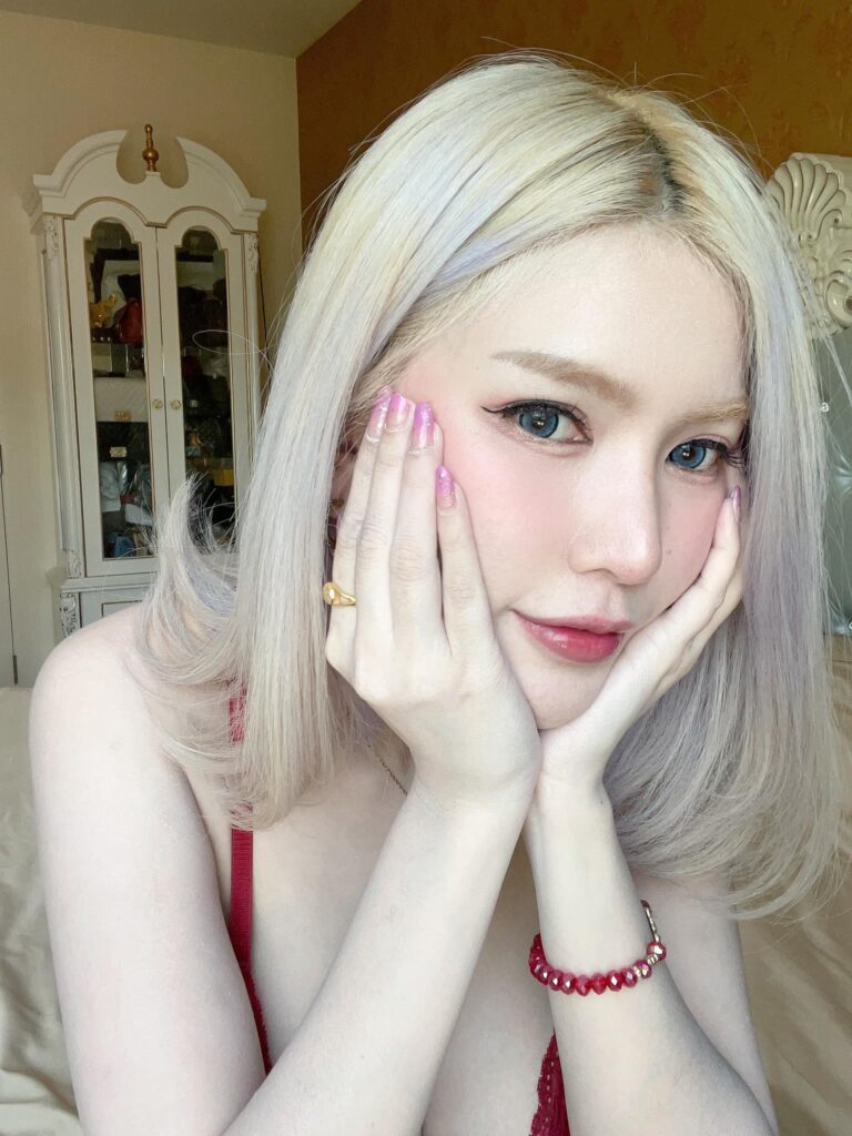 เปิดวาร์ป โอนลี่แฟน ไอซ์ อลิษา สาวเซ็กซี่ หน้าอกหน้าใจ ใหญ่ บึ้มบั้ม